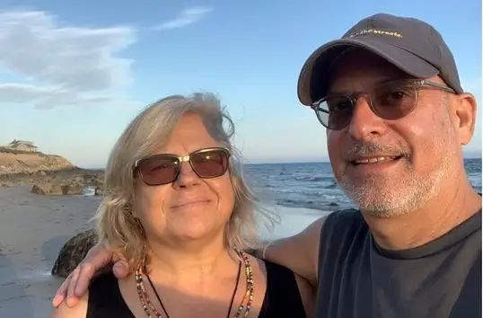 Becca Lish - Clickbait, Age, Husband, Kids, Bio - Biography