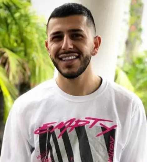 Brandon Awadis - Age, New Girlfriend & Net Worth - Biography