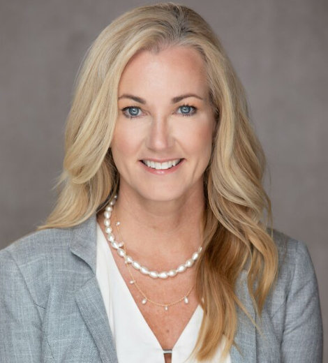 Colleen Kelly - 'Family Travel,' Daughters, Bio - Biography