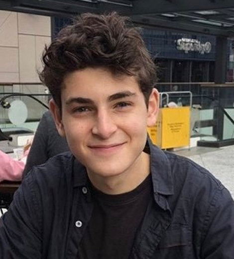 David Mazouz - Age, Gotham, Net Worth & Girlfriend - Biography
