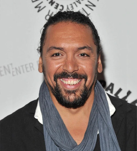 Felix Solis - Age, Ozark & Relationship - Biography