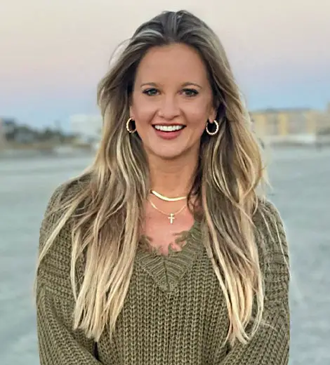 Kelsey Riggs - Bio, Age, ACCN, & Husband - Biography