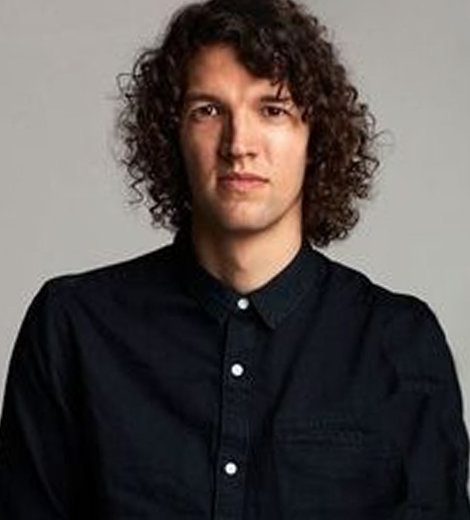 Luke Smallbone - For King & Country, Siblings & Wife - Biography