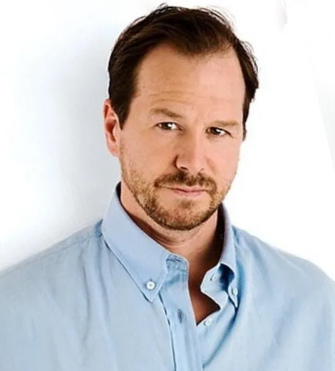 Robert Wahlberg - The Departed, Siblings & Net Worth - Biography