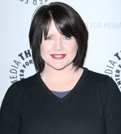 Tina Yothers - Net Worth, Age, Childern & Family - Biography