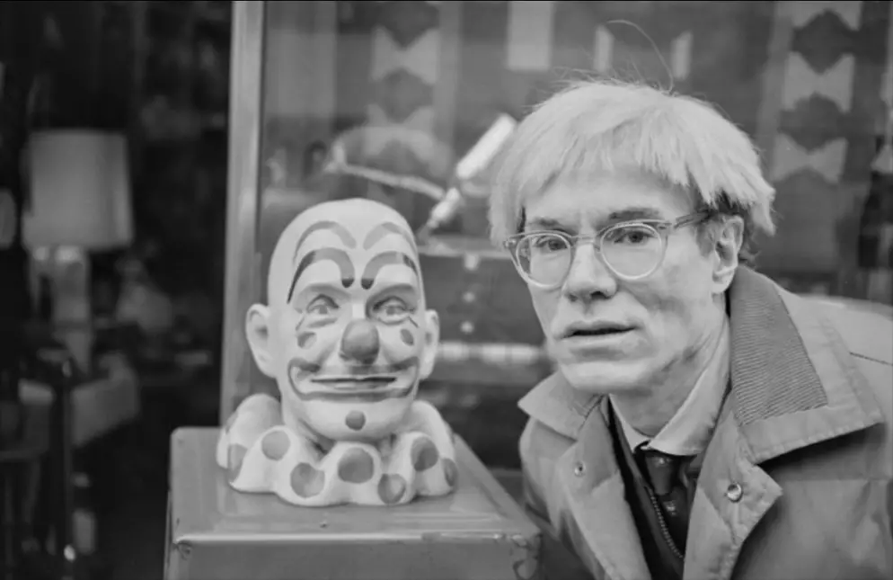 Andy Warhol - Artist, Illustrator, Pop Art and Celebrity Culture