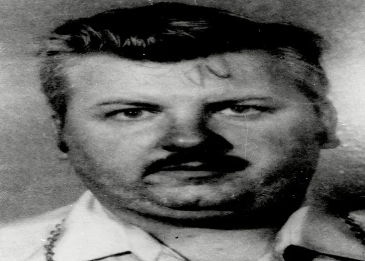 John Wayne Gacy - Serial Killer, Age, Children and Married Life