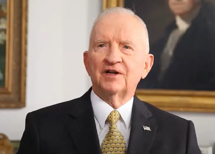 Ross Perot - Businessman and Politician, Age, Married, Children