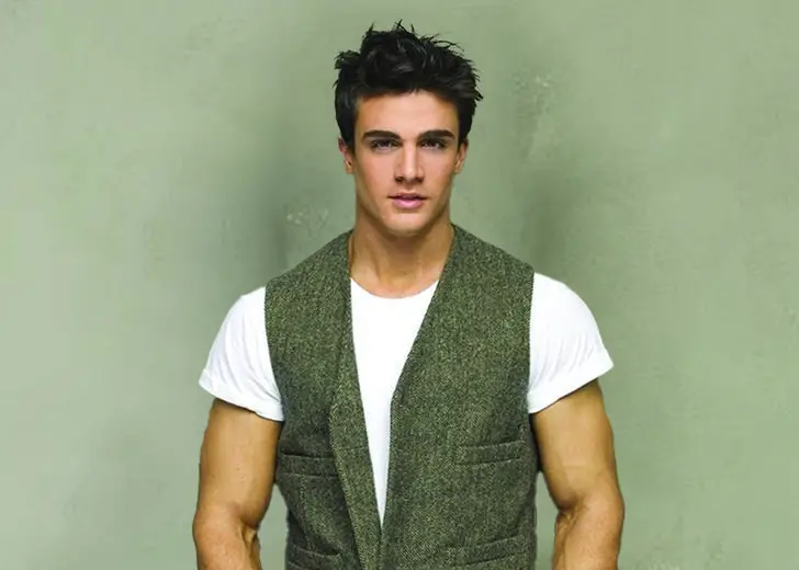 Philip Fusco - Age, Birthday, Married, Net Worth, Biography